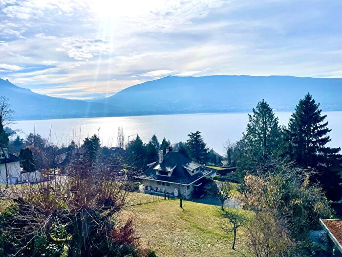 Maison à vendre - Veyrier-du-Lac - 7 pièces - 5 chambres