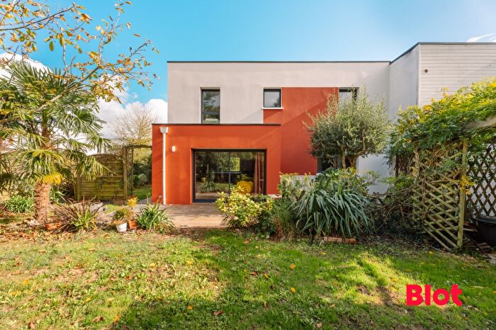 Maison à vendre - Saint-Avé - 6 pièces - 4 chambres