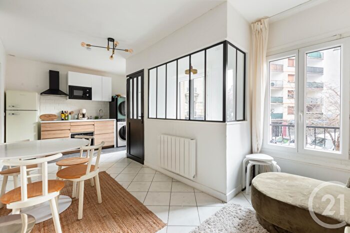 Appartement à vendre - Paris e , Jules Joffrin - 4 pièces - 3 chambres