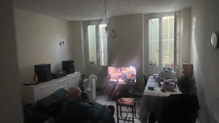 Appartement à vendre - Marseille e , Cinq Avenues - 3 pièces - 2 chambres