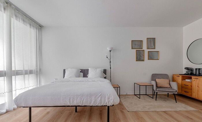 Appartement à louer - Auteuil Sud, Paris ème arrondissement - 1 pièce