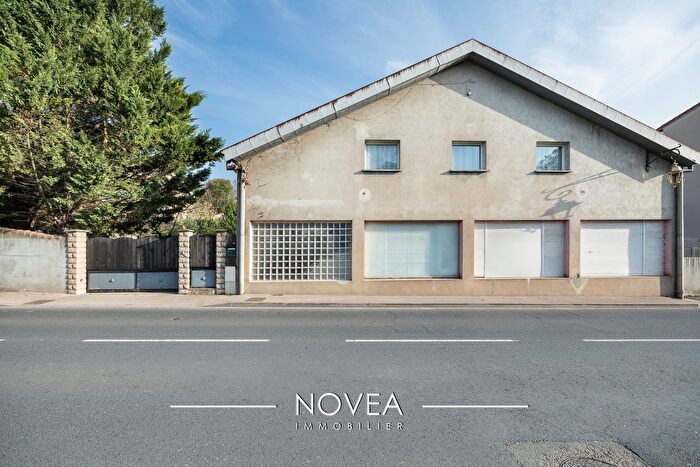 Maison à vendre - Genay - 5 pièces - 3 chambres