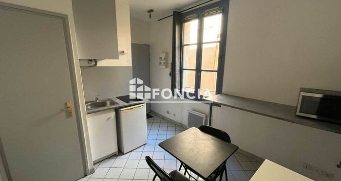 Appartement 1 pièce à louer à Arènes, Nîmes