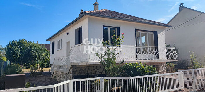 Maison 4 pièces à vendre à Lucé, Petit Lucé, Poiffonds