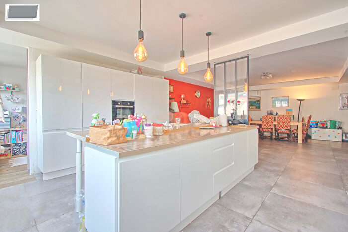 Appartement à vendre - Toulon, Claret - 5 pièces - 4 chambres