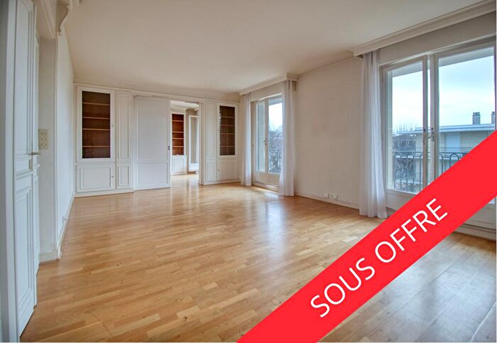 Appartement à vendre - Saint-Germain-en-Laye, Centre-ville, Quartiers forestiers - 6 pièces - 3 chambres