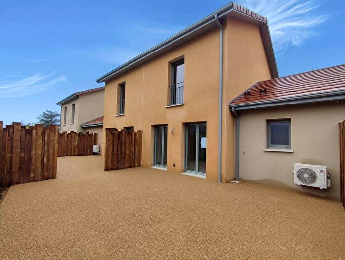 Maison à louer - Crémieu - 3 pièces - 2 chambres