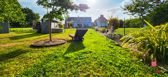 Maison à vendre - Miniac-Morvan - 6 pièces - 4 chambres