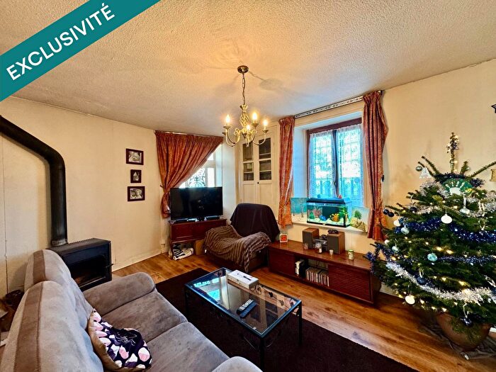 Maison à vendre - Mérinchal - 5 pièces - 3 chambres