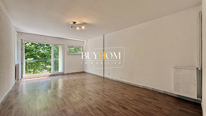 Appartement à vendre - LIsle-sur-la-Sorgue, Rebenas, Autures - 5 pièces - 4 chambres