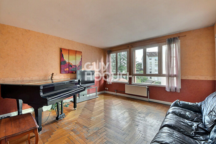 Appartement à vendre - Lyon e , Monchat - 4 pièces - 3 chambres