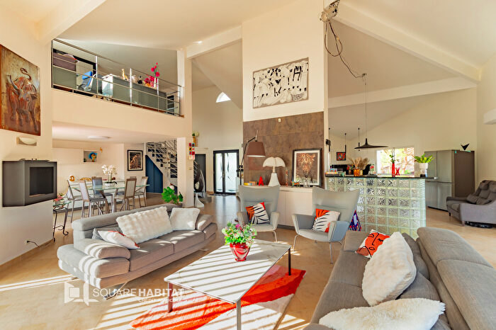 Maison 5 pièces à vendre à Aureville