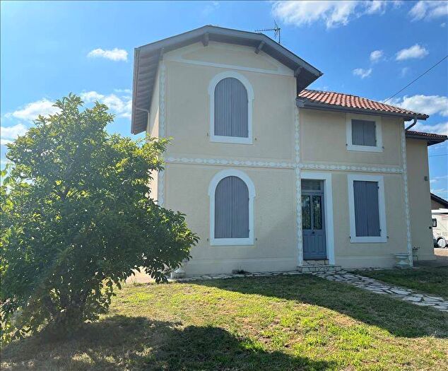 Maison 3 pièces à Herm, à louer