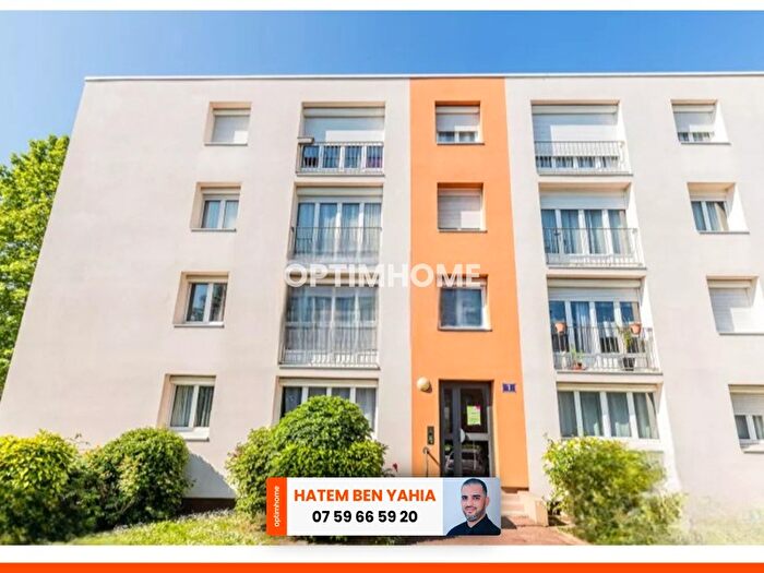 Appartement à vendre - Athis-Mons, Centre-ville - 4 pièces - 3 chambres