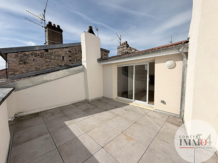 Maison 4 pièces à Toul, Centre-ville, à louer