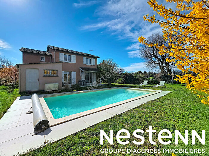 Maison à vendre - Saint-Bonnet-de-Mure - 5 pièces - 4 chambres