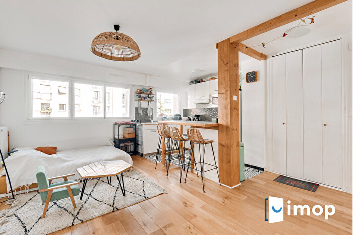 Appartement à vendre - Paris e , Danube - 2 pièces - 1 chambre