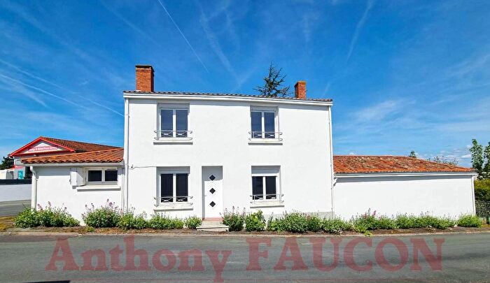 Saint-Michel-en-lHerm - Maison 3 pièces à vendre