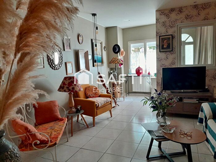 Maison à vendre - Mazamet - 5 pièces - 4 chambres