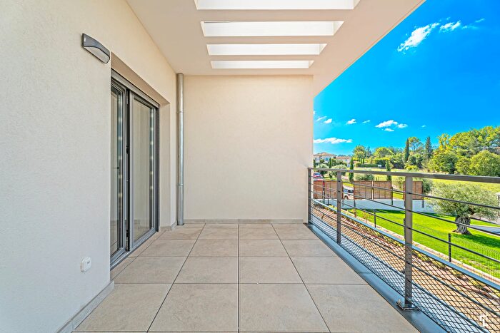 Aix-en-Provence, Puyricard, Célony : Appartement 2 pièces à louer
