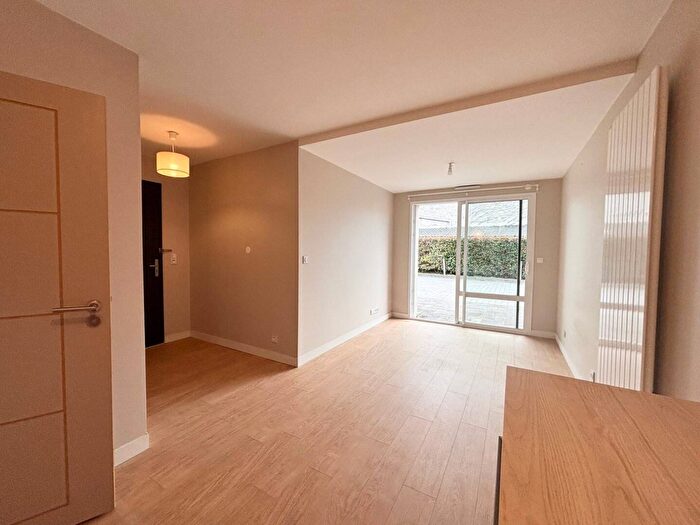 Appartement à louer - Milly-la-Forêt - 1 pièce