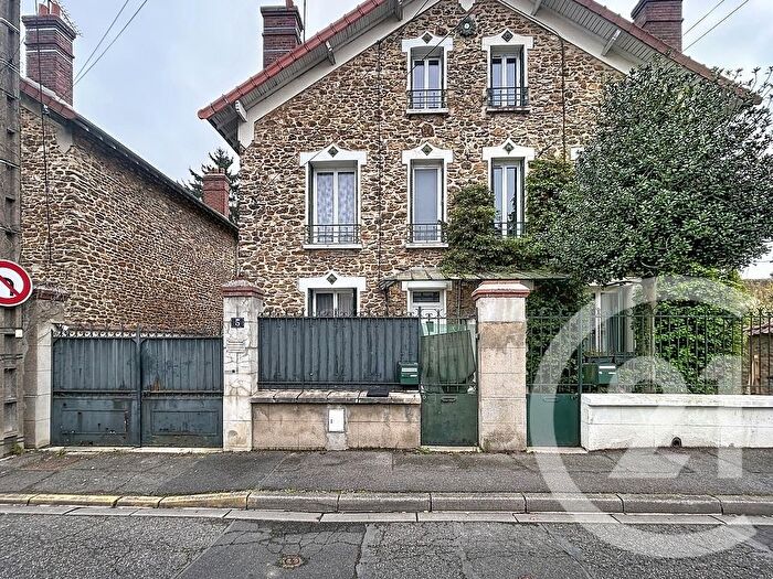 Maison à vendre - Melun, Rive de Seine, Sud - 5 pièces - 4 chambres