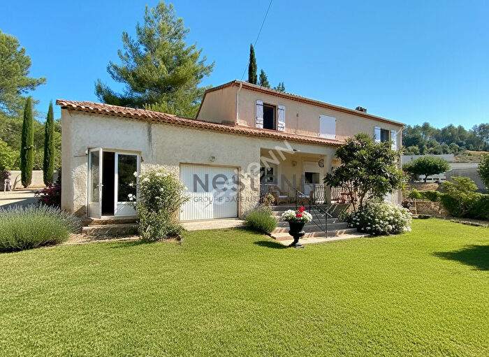 Maison à vendre - Carnoules - 8 pièces - 6 chambres