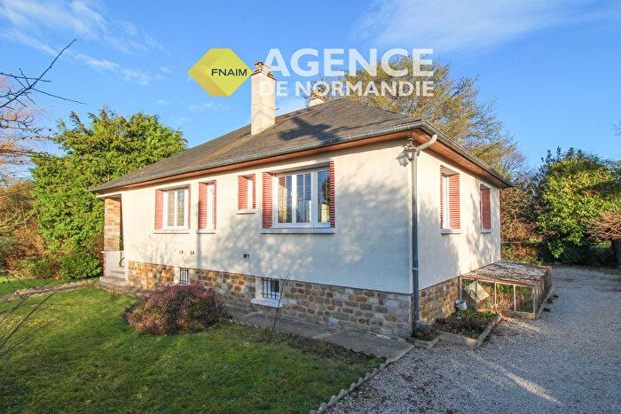 Maison à vendre - La Ferté-Frênel - 5 pièces - 3 chambres