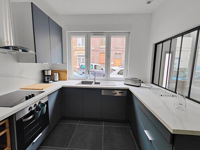 Maison à louer - Kuhlmann, Loos - 5 pièces - 4 chambres