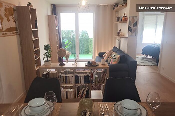 Appartement à louer - Athis-Mons, Plateau, Pyramide - 2 pièces - 1 chambre