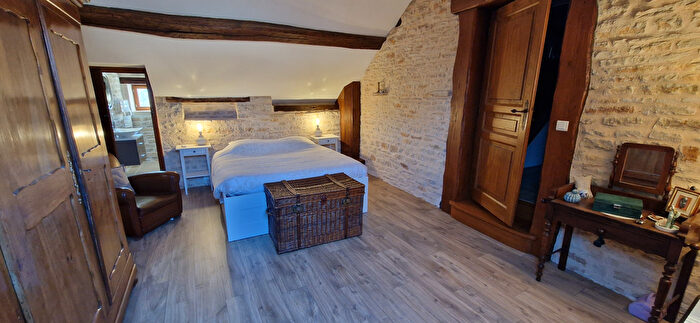 Maison à vendre - Rully - 6 pièces - 4 chambres