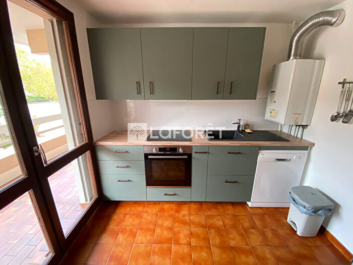 Fréjus, Villeneuve : Appartement 2 pièces à louer