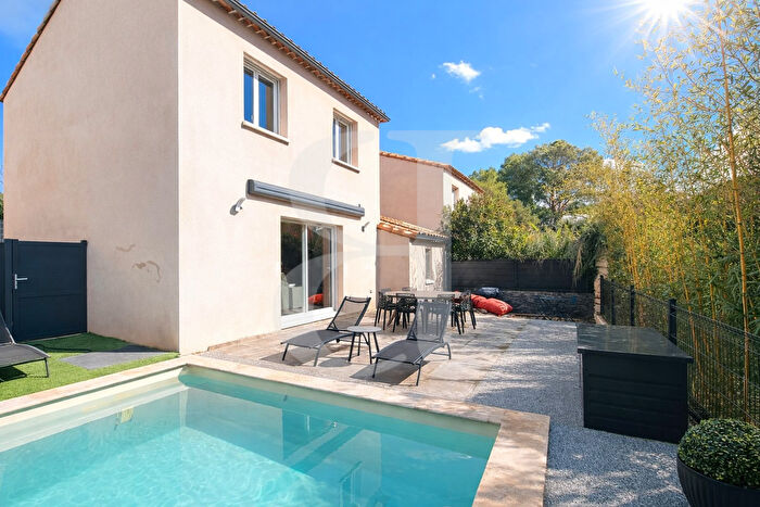 Maison à vendre - Carpentras, Nord - 4 pièces - 3 chambres