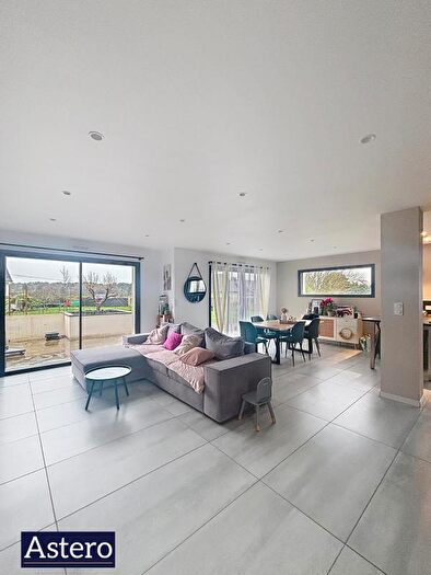 Maison à vendre - Plouay - 5 pièces - 4 chambres