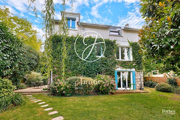 Maison 10 pièces à vendre à Rueil-Malmaison, Richelieu, Chataigneraie
