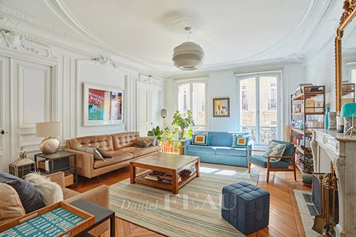 Appartement 5 pièces à Paris 6ème, Saint-Placide, à vendre