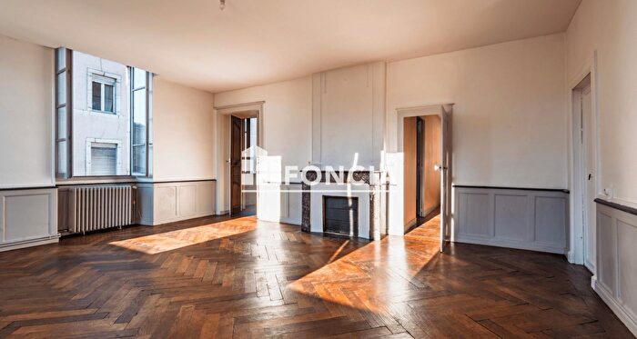 Appartement à vendre - Oloron-Sainte-Marie - 4 pièces - 3 chambres