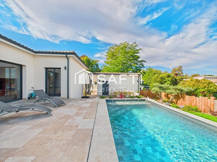 Maison à vendre - Cabanac-et-Villagrains - 5 pièces - 4 chambres