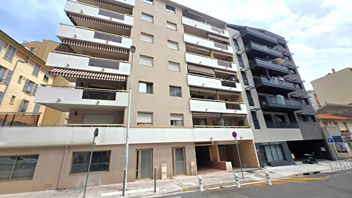 Nice, Saint-Sylvestre - Appartement 2 pièces à vendre