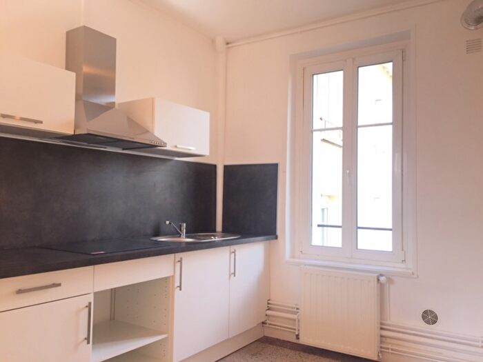 Appartement à louer - Nancy, Mon Désert, Jeanne dArc, Saurupt, Clémenceau - 2 pièces - 1 chambre