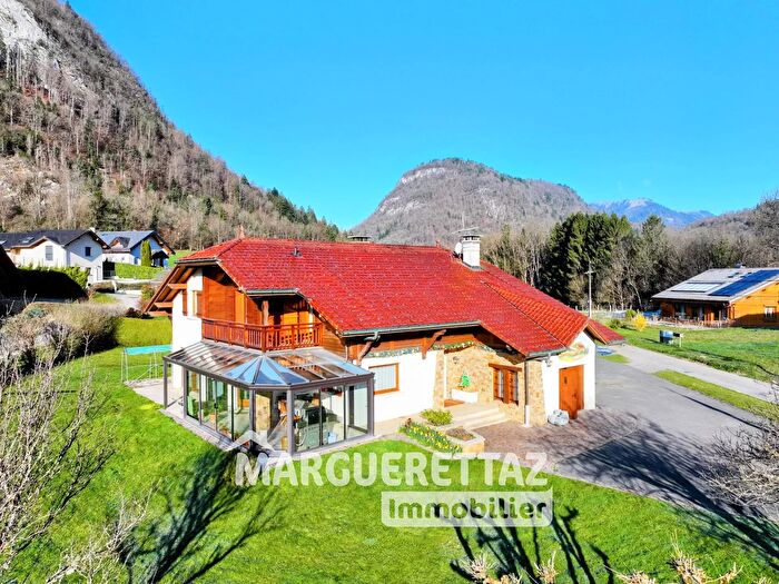 Maison à vendre - Mieussy - 6 pièces