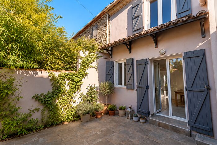 Maison 7 pièces à Saint-Marcel-sur-Aude, à vendre