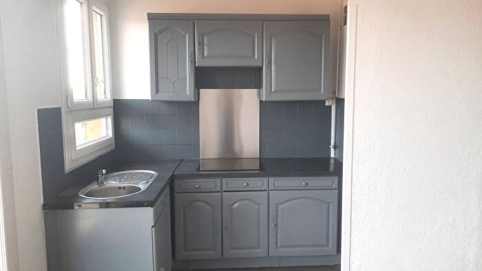 Appartement à louer - La Terre Aux Clercs, Saint-Gratien - 1 pièce