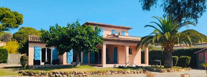 Maison 4 pièces à vendre à Saint-Raphaël, Veyssières