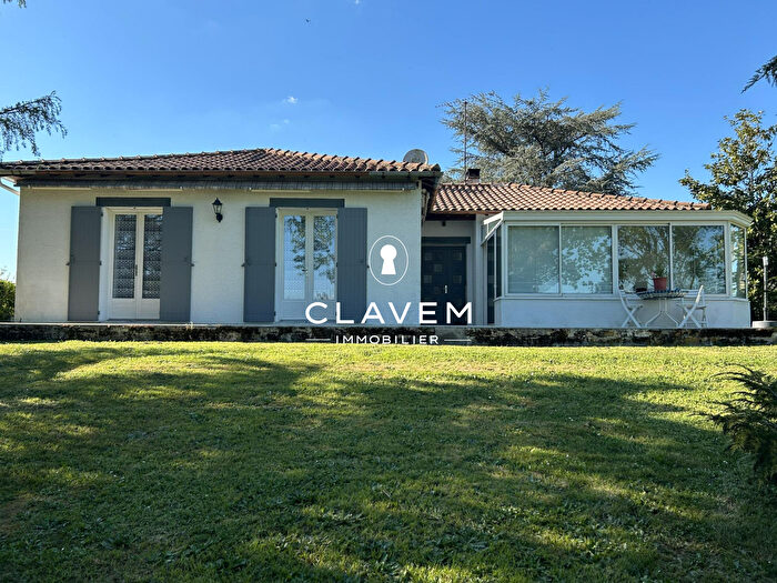 Maison à vendre - Sainte-Foy-la-Grande - 6 pièces - 4 chambres