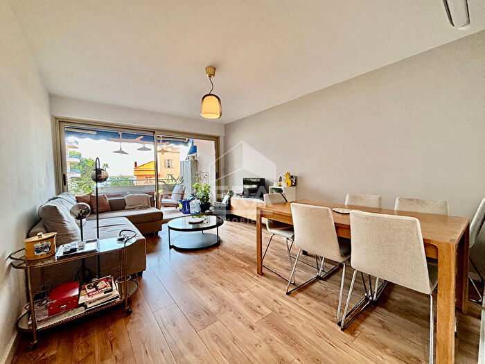 Cagnes-sur-Mer, Le Cros de Cagnes, Les Vespins - Appartement 2 pièces à vendre