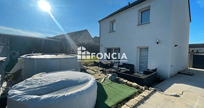 Maison à vendre - Morigny-Champigny - 5 pièces - 3 chambres