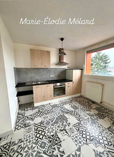 Appartement à vendre - Longuyon - 5 pièces - 3 chambres