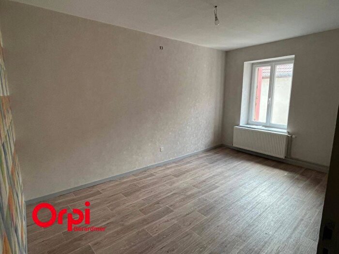 Bruyères - Appartement 4 pièces à louer