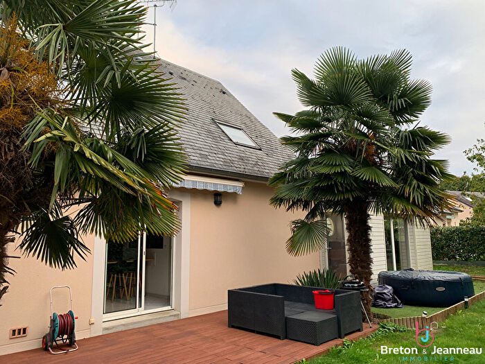 Maison à vendre - Bonchamp-lès-Laval - 7 pièces - 4 chambres